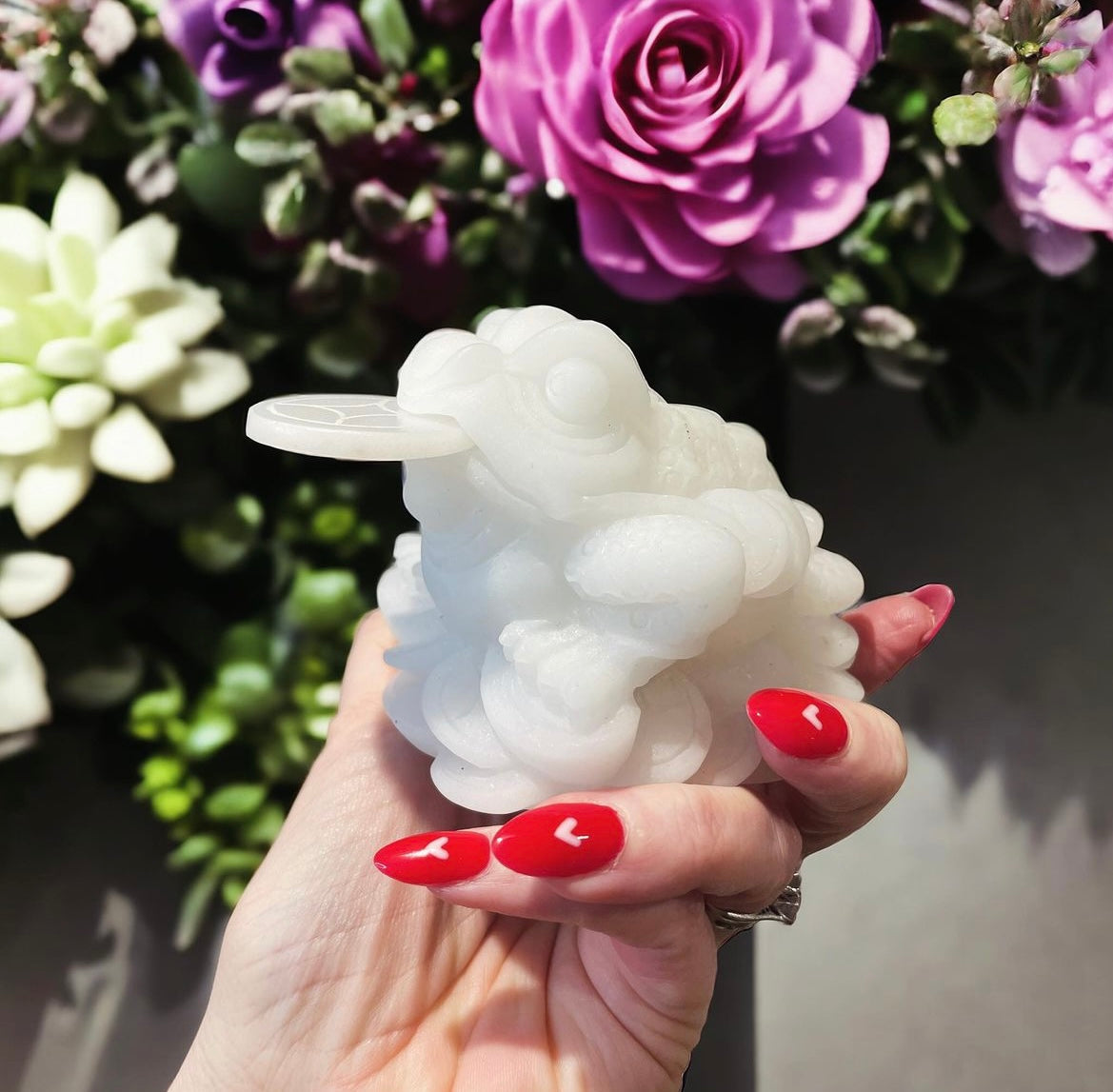 Crystal Carvings 🦋 – Dolly Moon Crystals